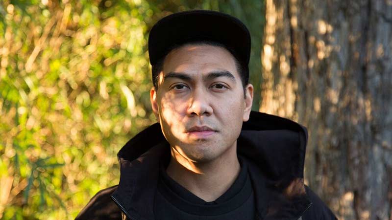 STEREOROCKS: MIKE SERVITO - LES ALSBORREGACH en Bilbao